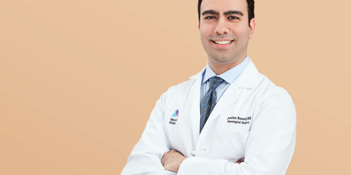 This Neurosurgery Resident Relies on His Extensive Intraoperative Playlist